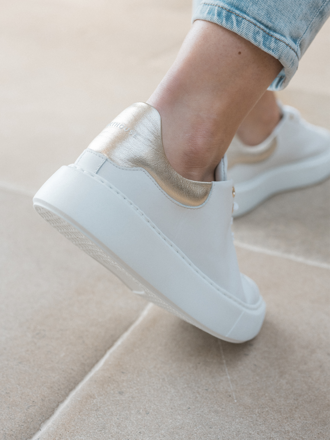 Wilda Trainer White Gold – Salthouse England